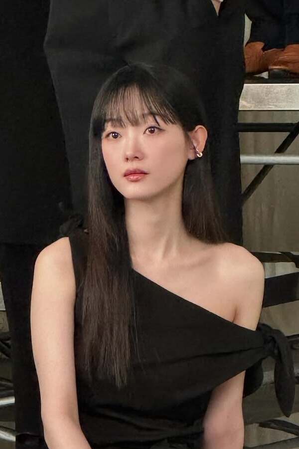 Lee Youmi / DUNE Ear Cuff